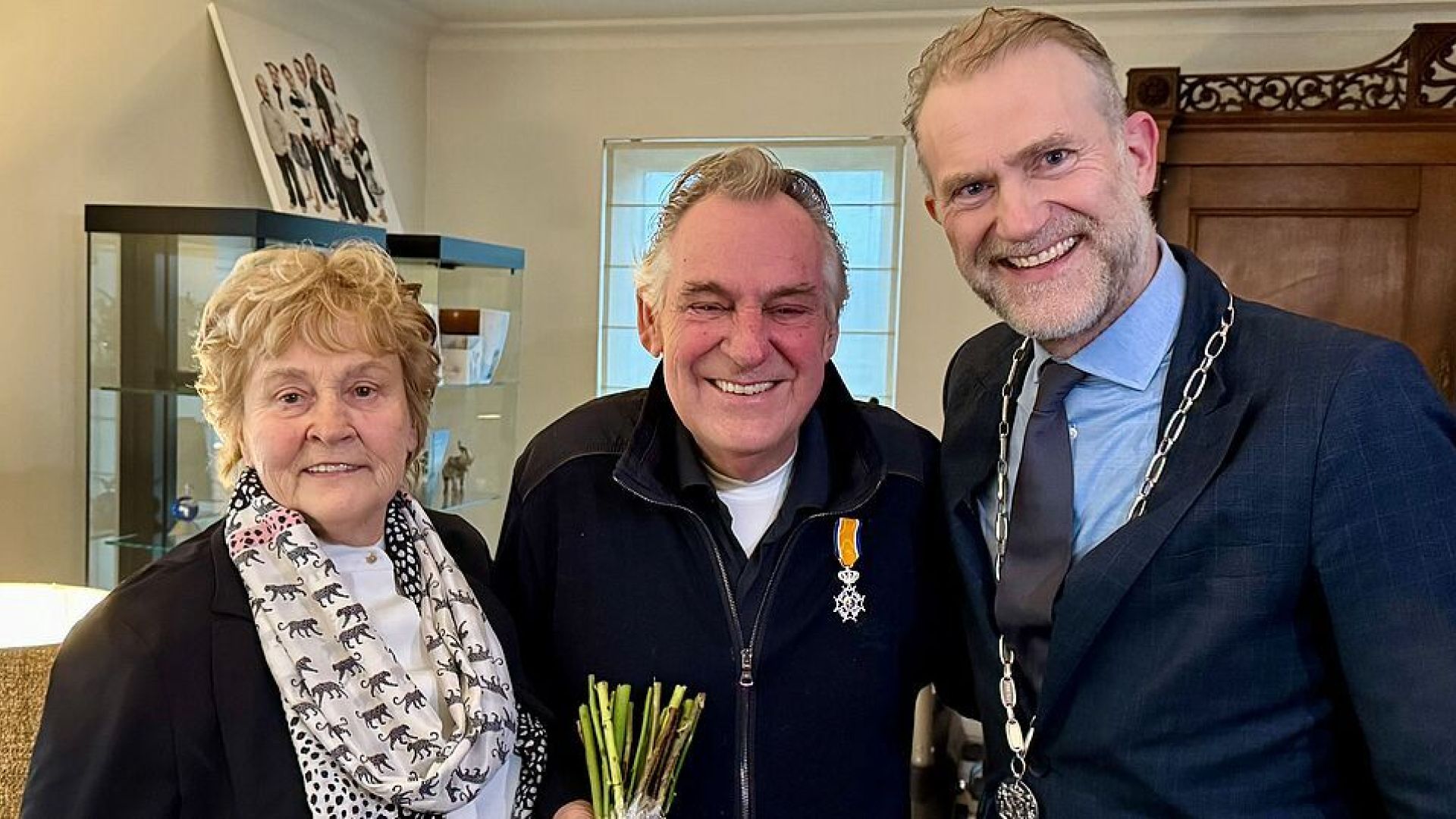 Jan van de Kolk uit Rhenen Lid in de Orde van Oranje-Nassau – XON | 1 ...