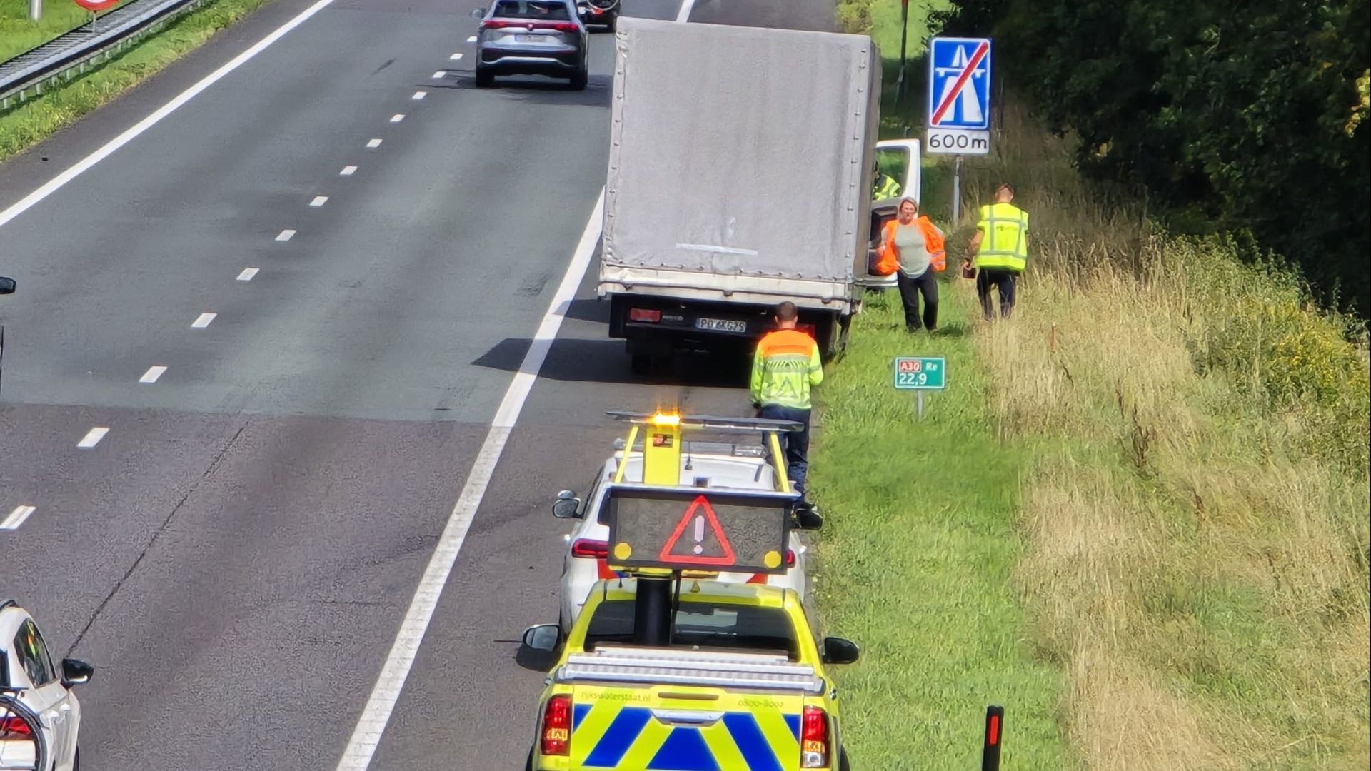 Botsing op A30 bij Barneveld zorgt ook voor vertraging bij Ede – XON | 1 VALLEI